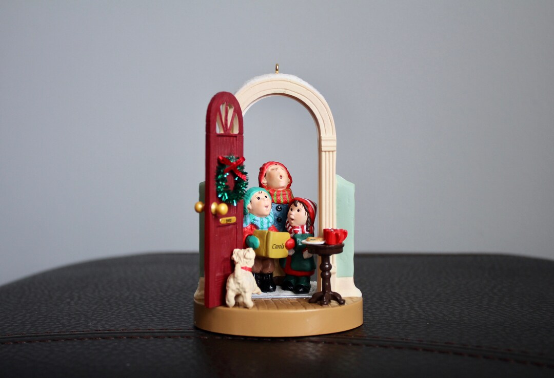 2003 Hallmark Keepsake Ornament Caroling at the Door - Etsy