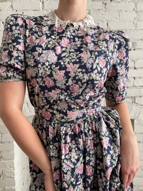 vintage cottage floral - Gem