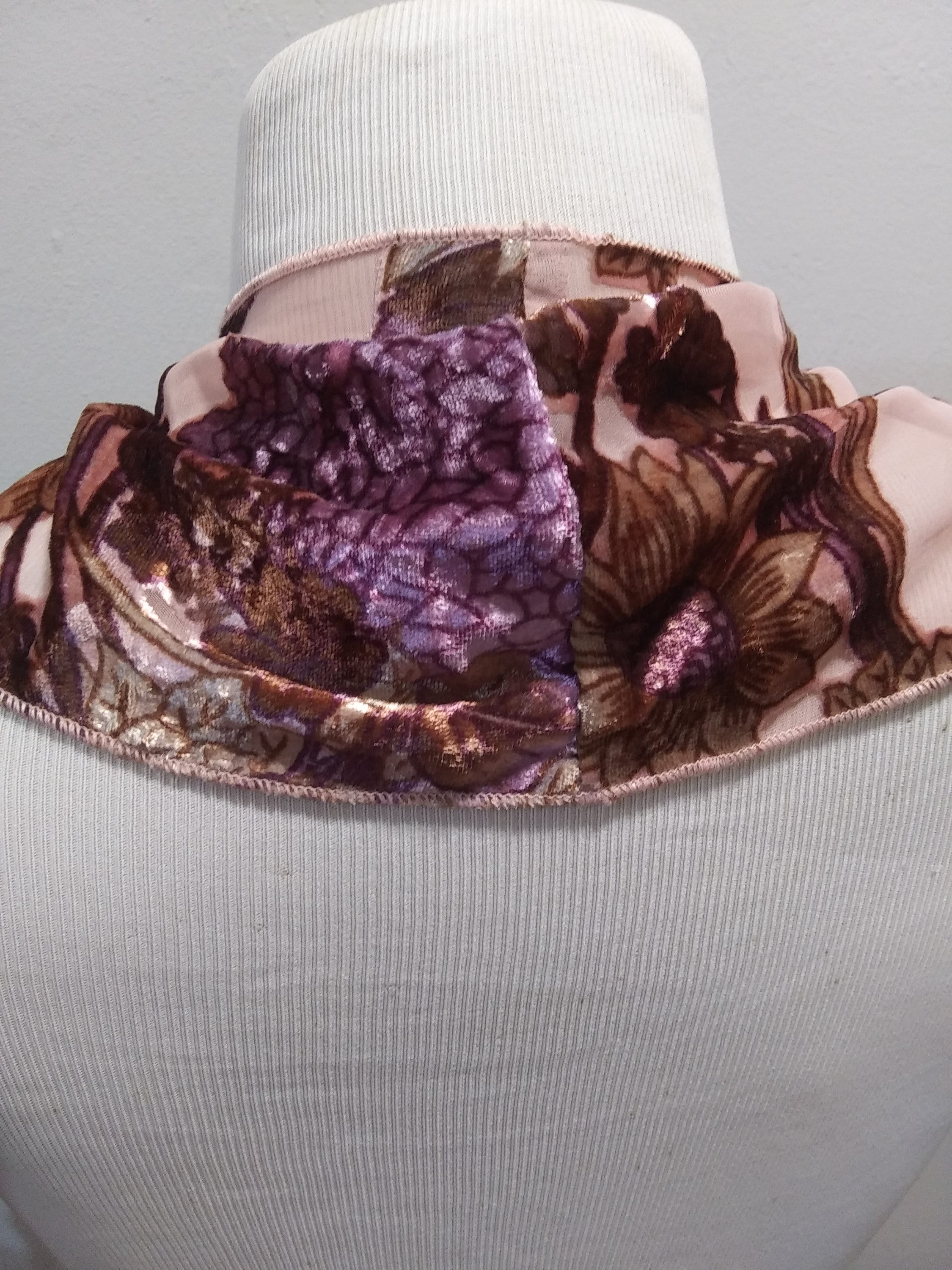 Victorian Romantic Velvet Neck Scarf - Etsy