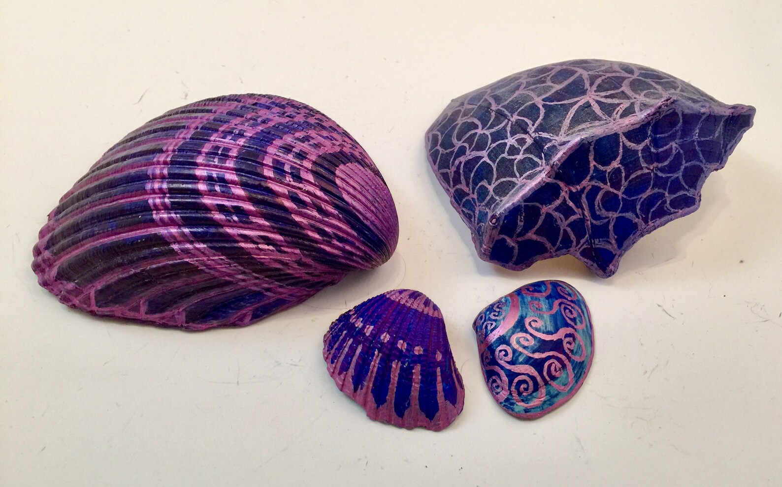 Blue and Pink Painted Seashells - Etsy