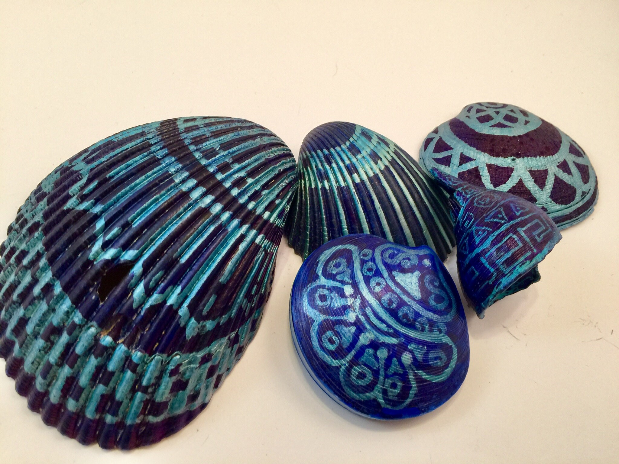 Set of 5 Turquoise and Navy Blue Painted Seashells - Etsy