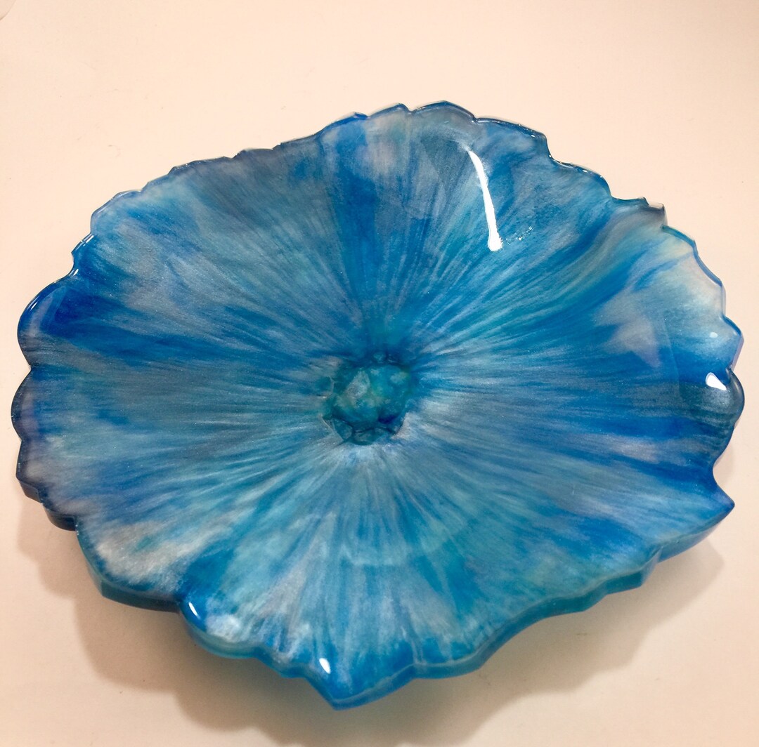 Burst of Blue 10” Trinket Dish - Etsy