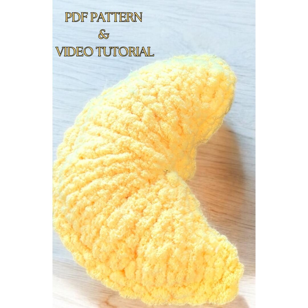 Finger Knit Chunky Moon Pillow Tutorial- Pattern, Teen Decor, SPACE - Etsy