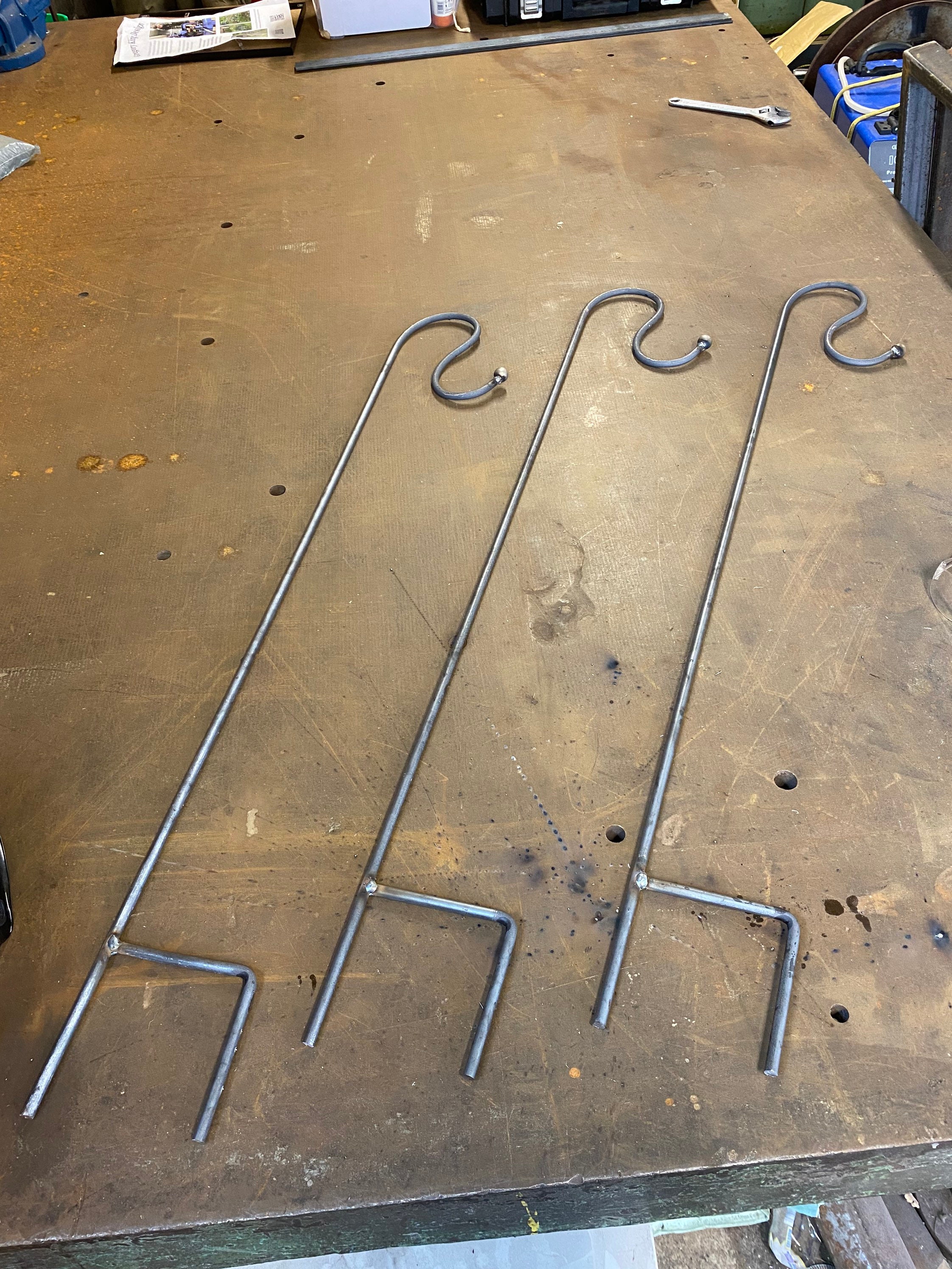 Heavy duty shepherds crook lantern hook — Kingfisher Design