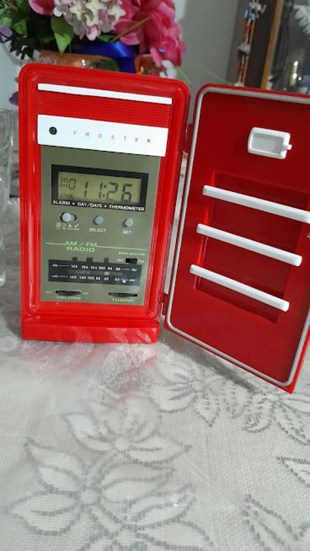 VINTAGE Refrigerator Shape Memorabilia COCA COLA 2 Band Working Radio ...
