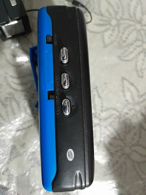 VINTAGE WALKMAN FROM 1996 - Etsy