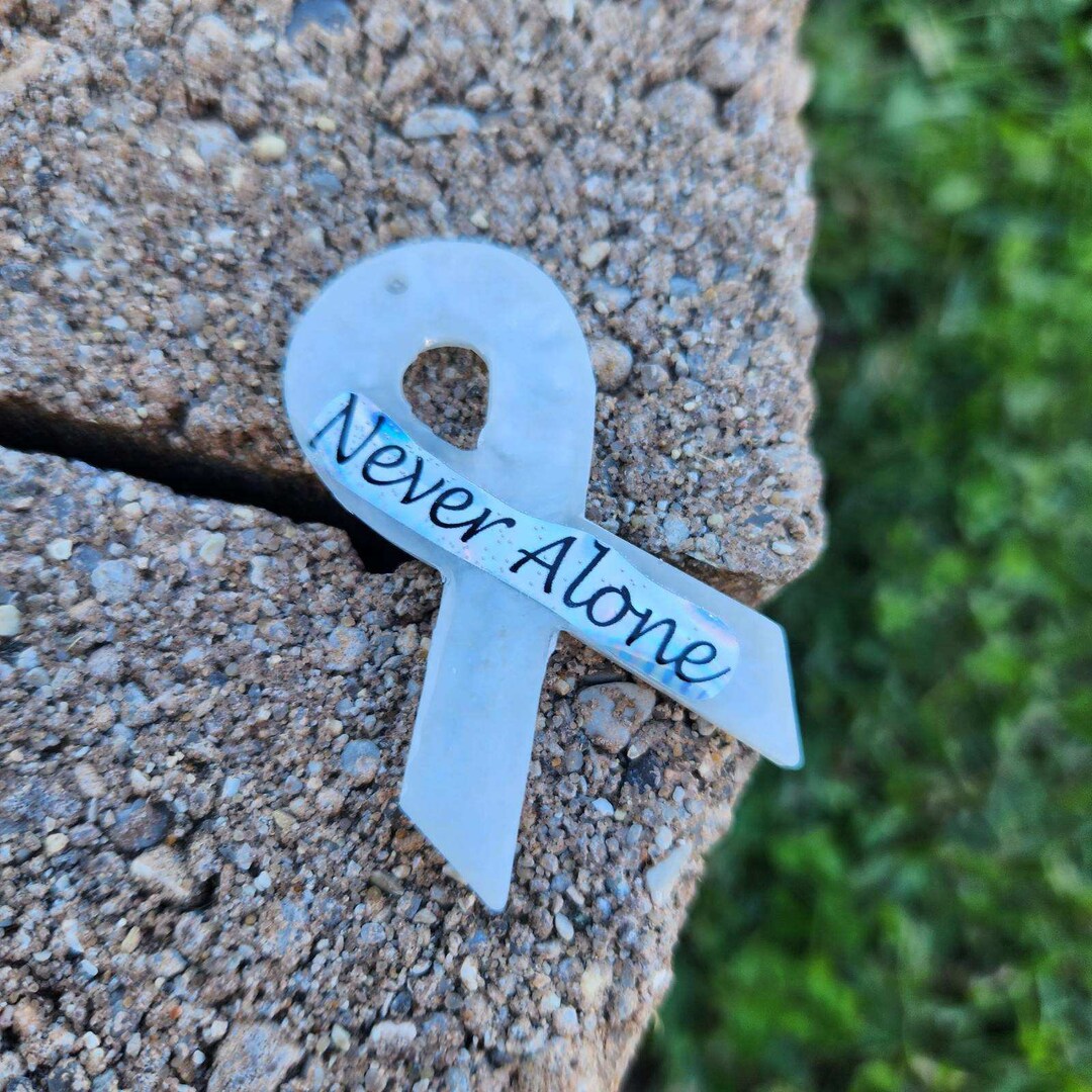 Empowering Cancer Survivor Pocket Hug: Supportive Ribbon Token for ...