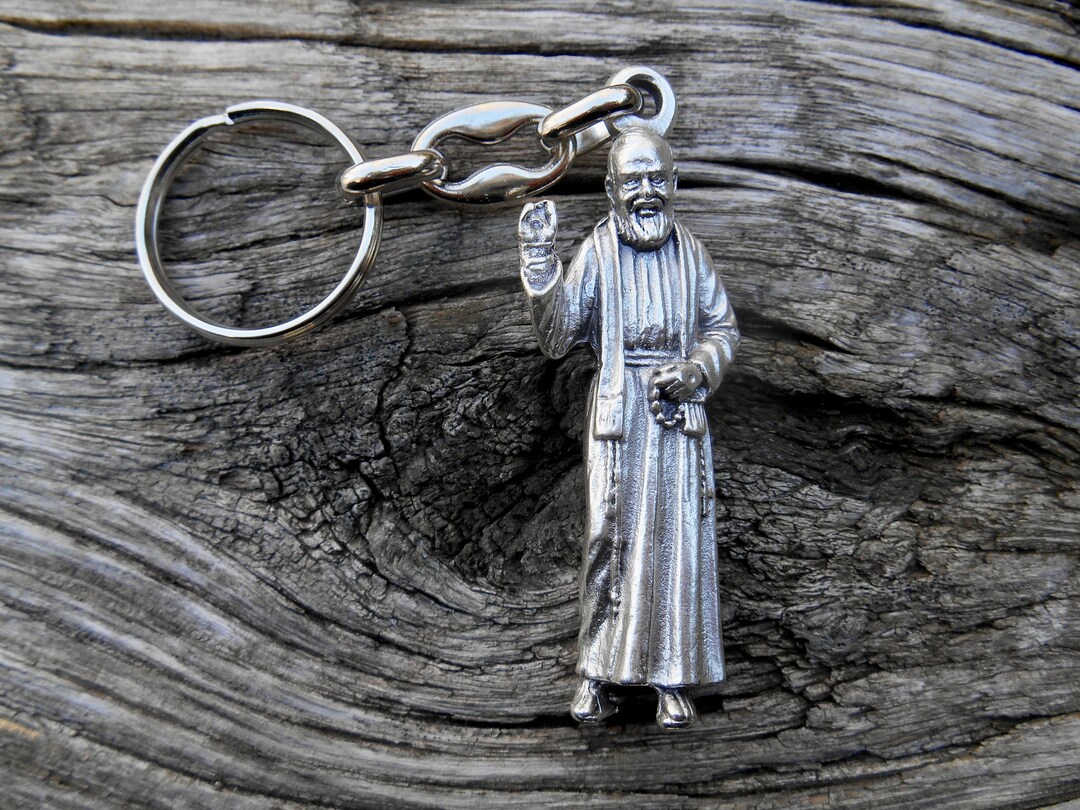 Saint Padre Pio Key Chain/ Key Fob/ Patron Saint Gift/ St Pio of ...