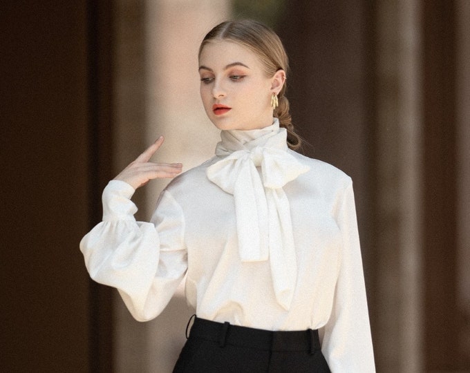 80's Cream White Bow Tie Blouse, Retro Preppy Blouse, Vintage Medium ...