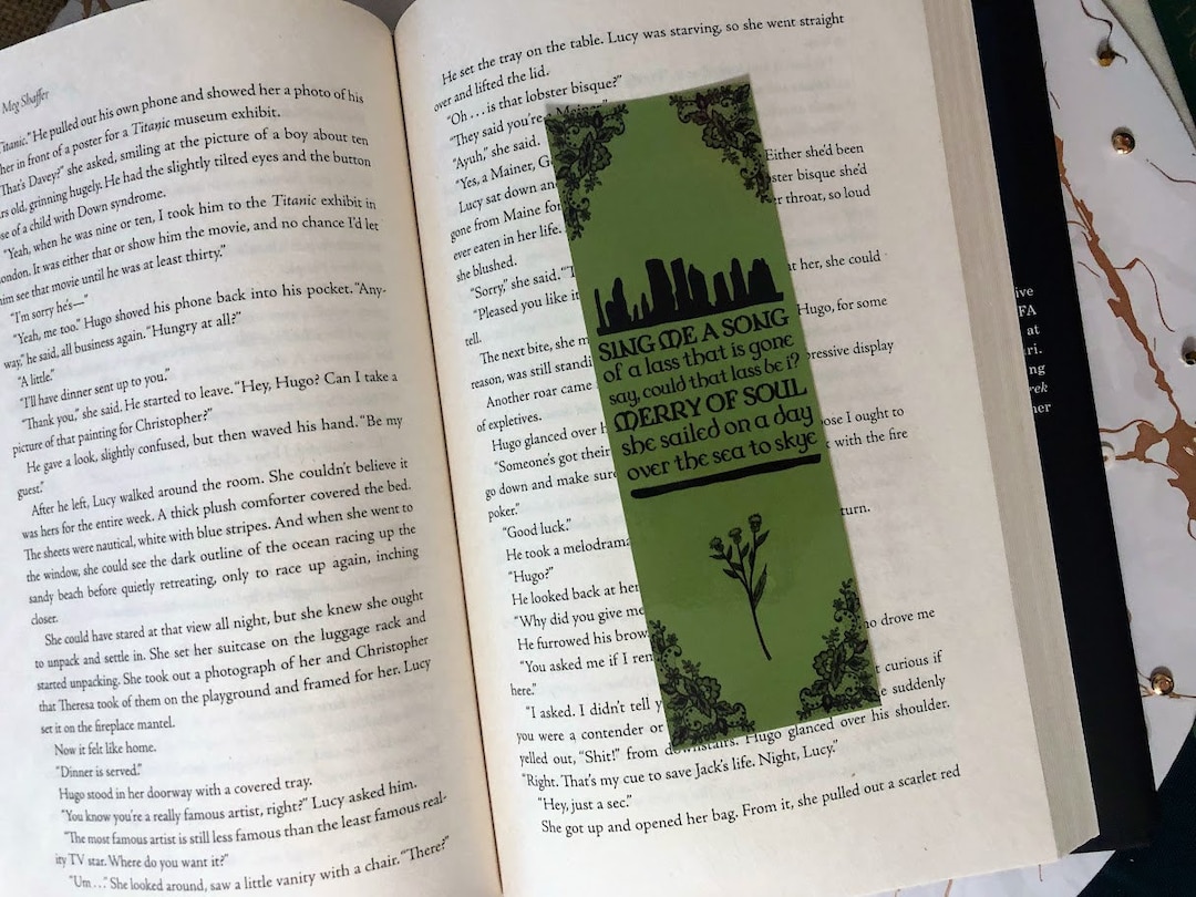 Outlander Bookmark Jamie and Claire Sassenach Bookmark Reader Gift Book ...