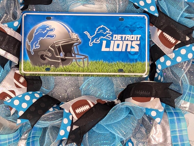 Detroit Lions Wreath, Football Wreath, Football Decor, Sports Decor ...
