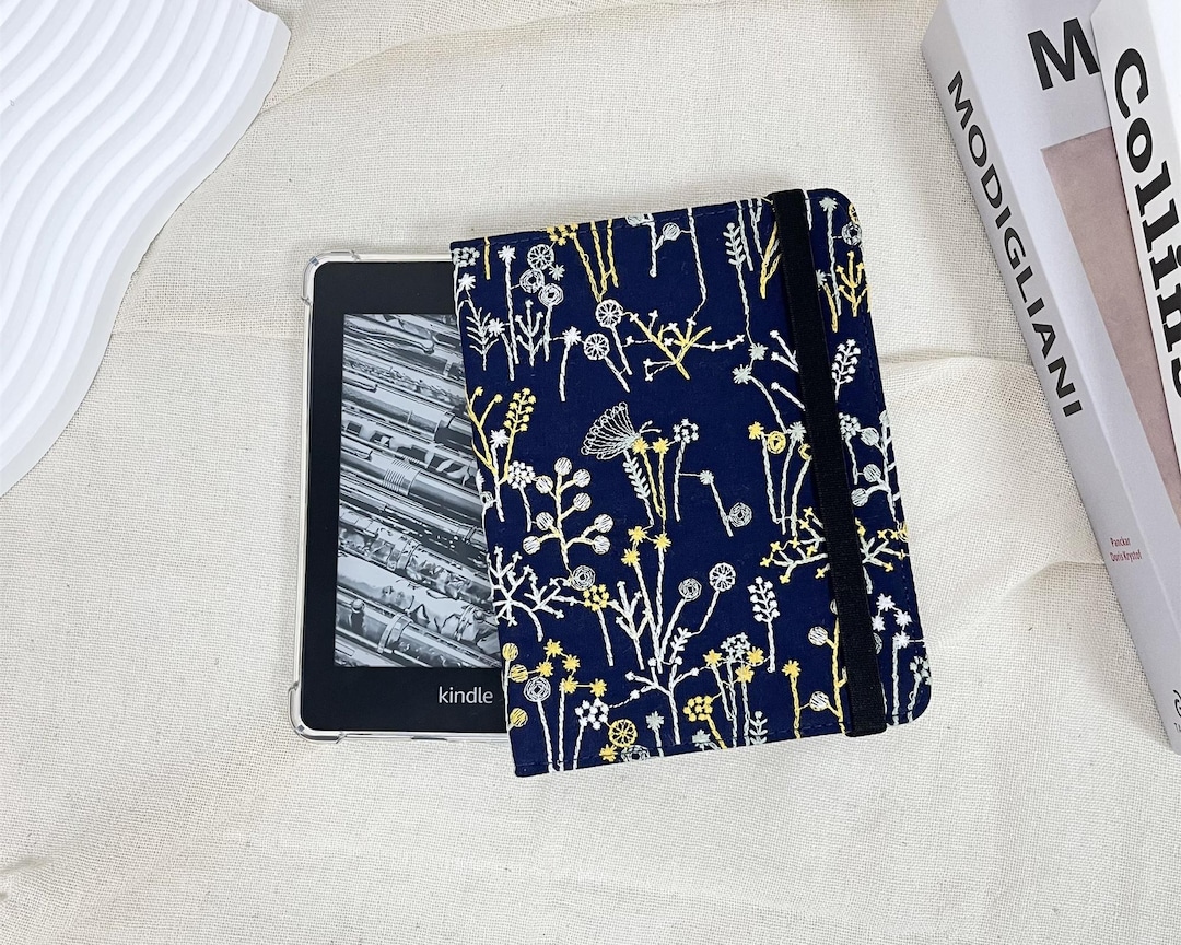 Japanese Style Embroidered Floral Navy Blue Fabric Case for Kindle 12th ...
