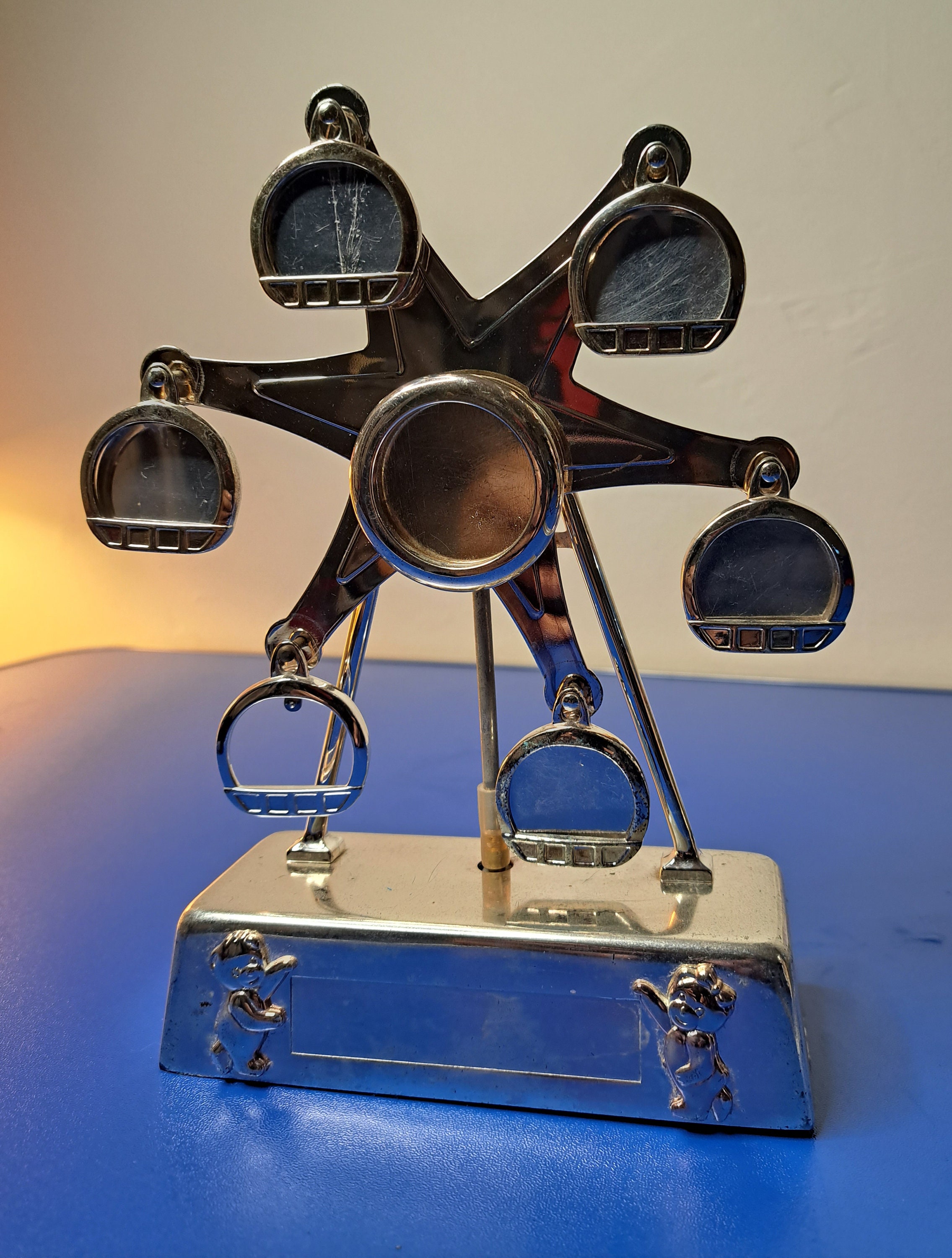 Musical Pictures Frame Display Carousel - Etsy