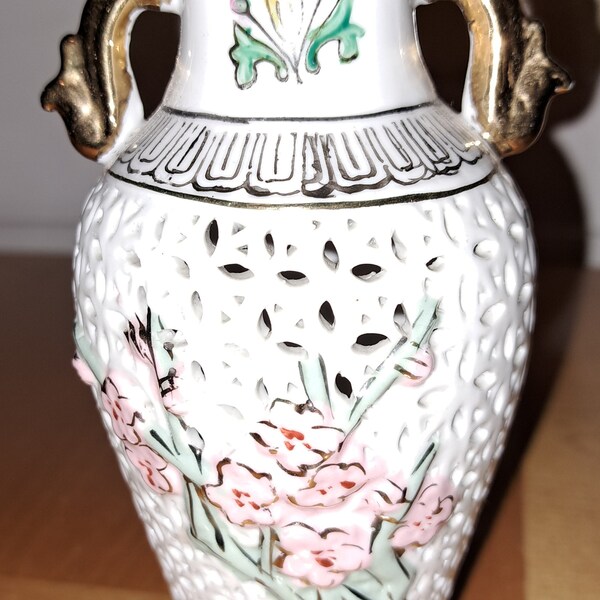 Reticulated Vase - Etsy