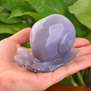 Large Raw Gemstone Carved Crystal Animals Figurines Gray Agate Geode ...