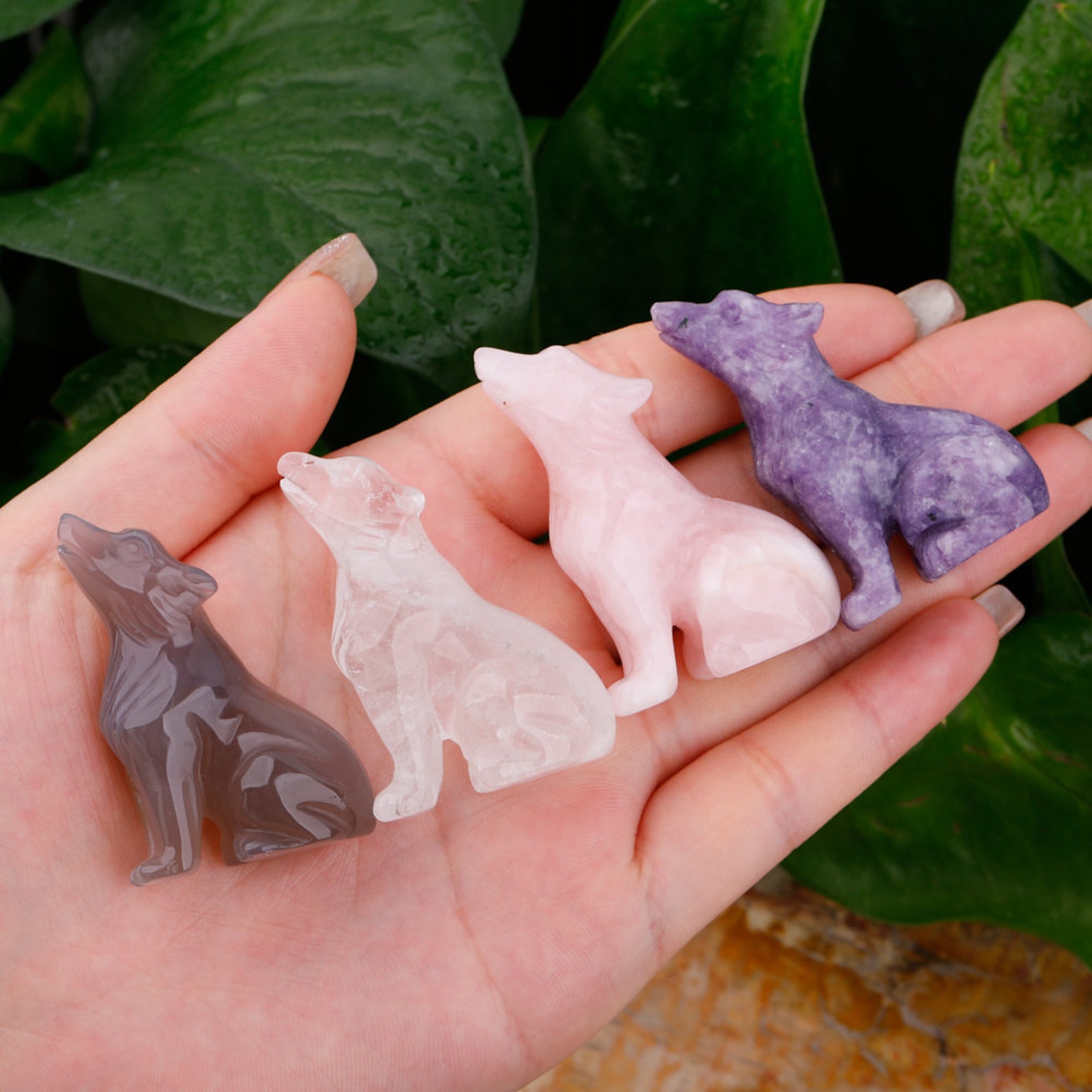 36 Stone 2 Crystal Wolf Hand Carving Quartz Crystal - Etsy