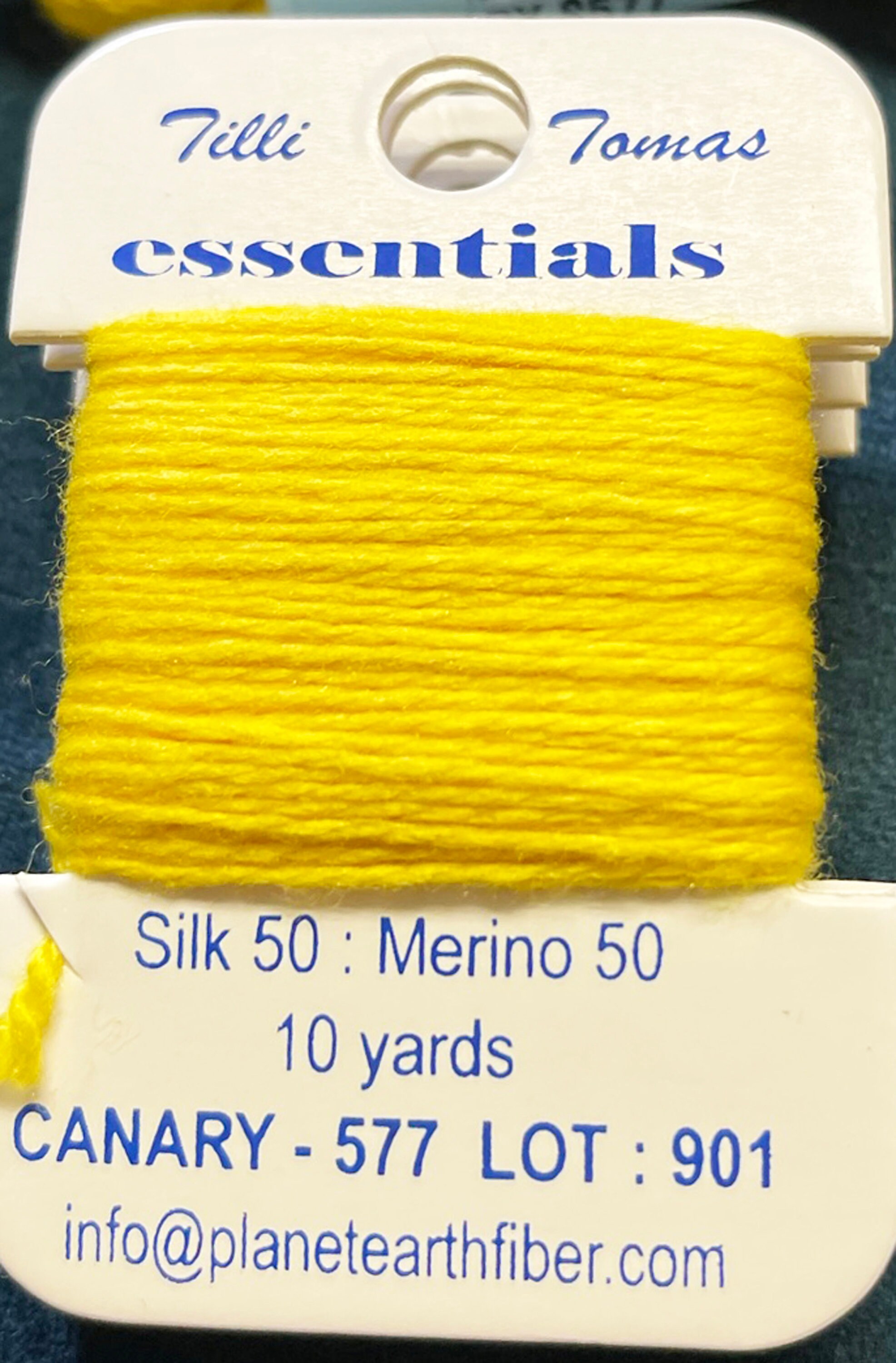 Pe-essentials CANARY E577 cards & S577 skeins - Etsy