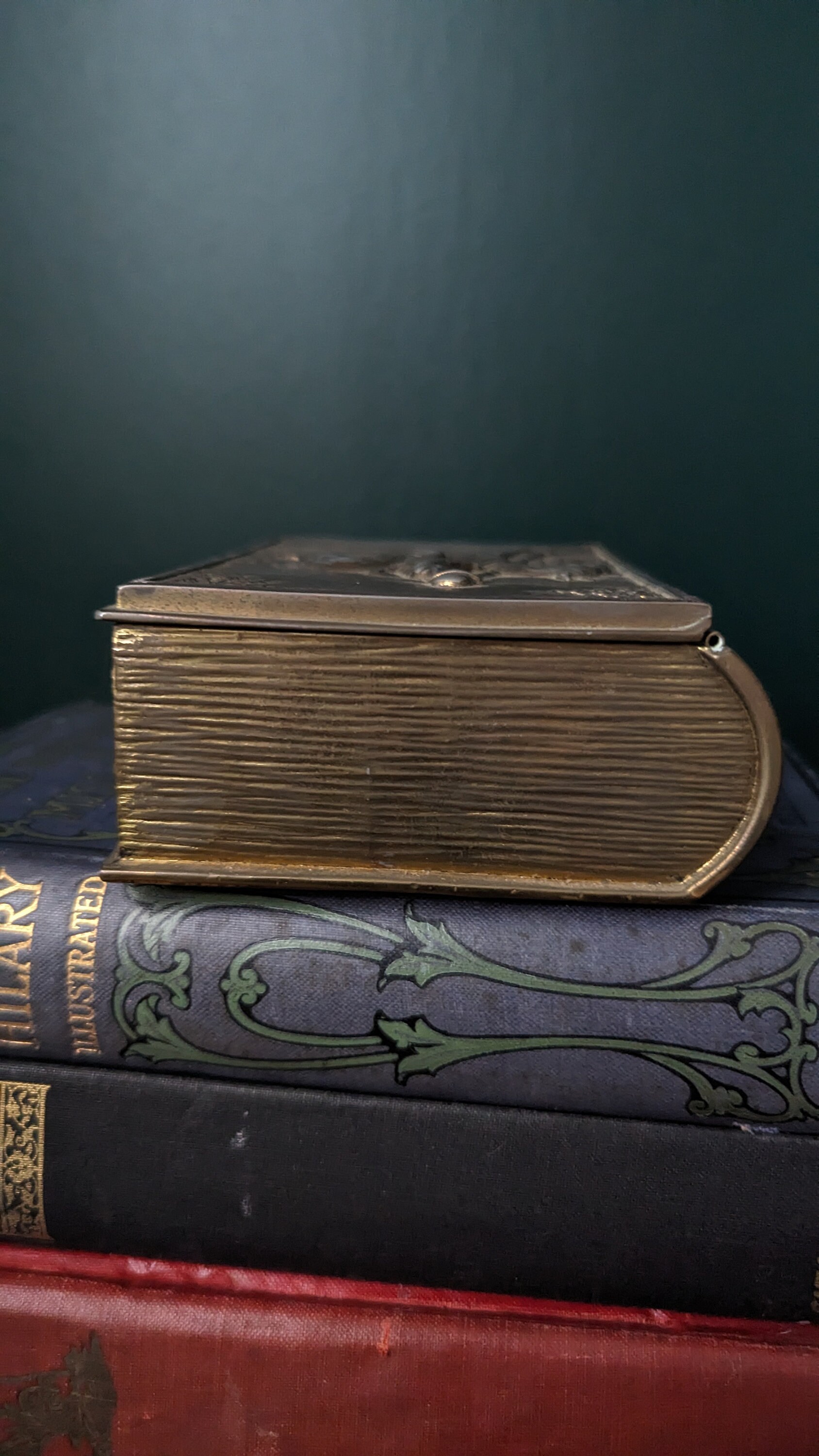 Silver Plated Book Shaped Equestrian Relief Box With - Etsy