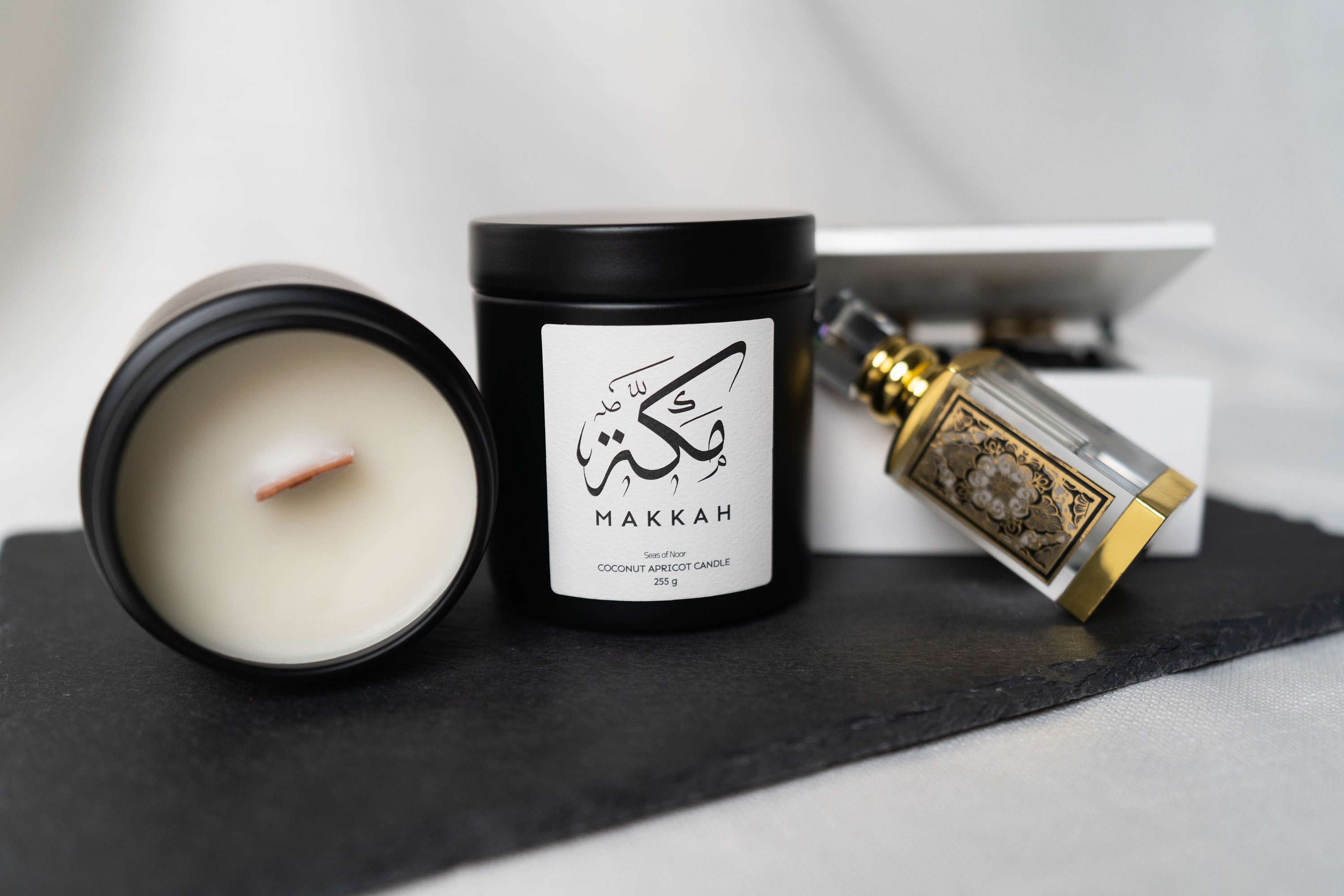 Makkah | Masjid Al Haraam | Kaaba Kiswa Scented Crackling Wood Candle ...