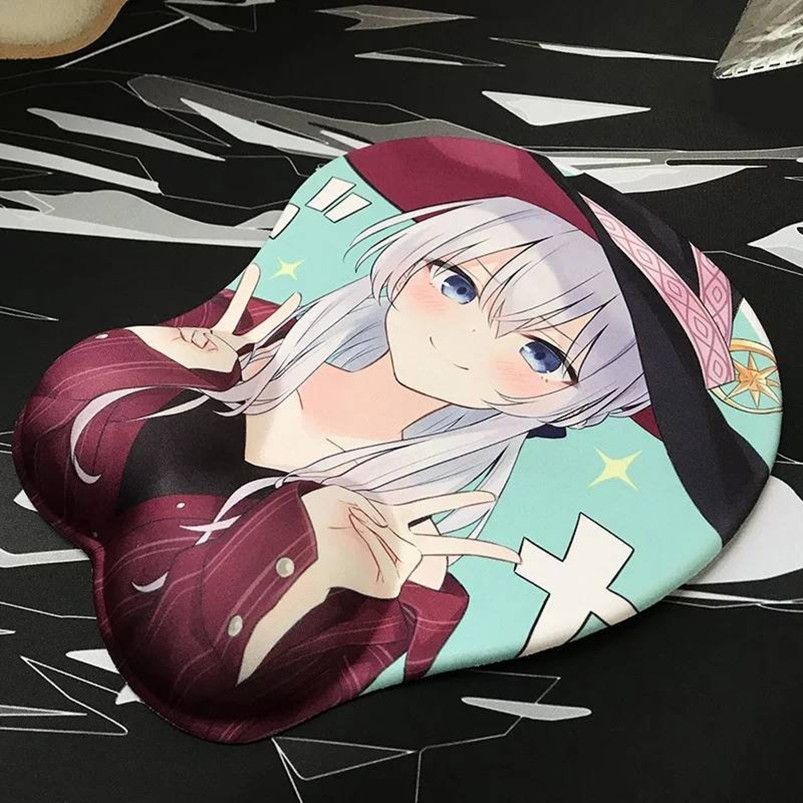japanese-anime-girl-silicone-3d-mouse-pad-with-wrist-support-etsy