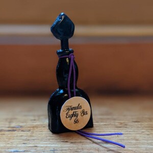 Formula 86 Delayed Action Mouse Maker Witches Potion Bottle Prop ...