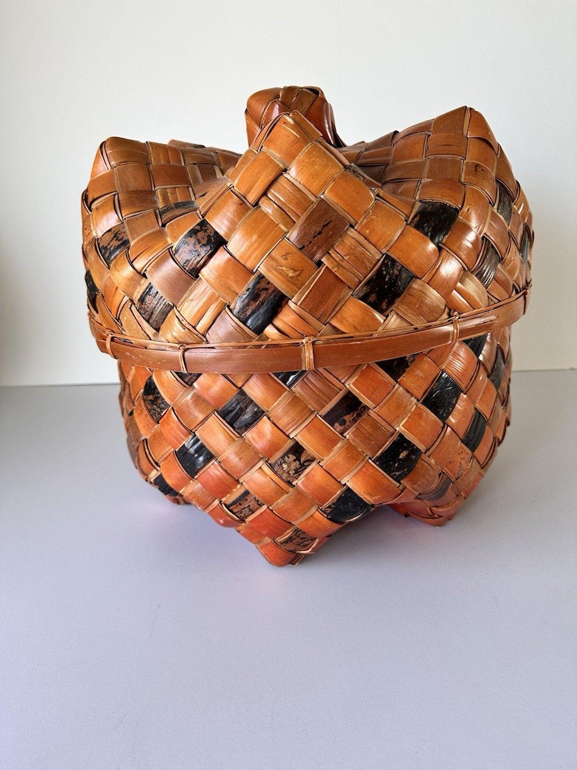 Antique Hand Woven Karagumoy Filipino Two Toned Grain Basket 13" X 14 ...