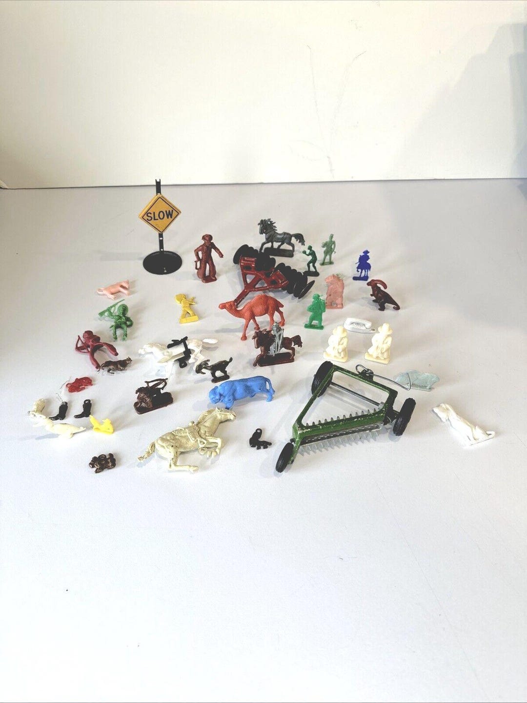 Vintage Cracker Jack Prizes Plastic Metal & Other Miniatures - Etsy