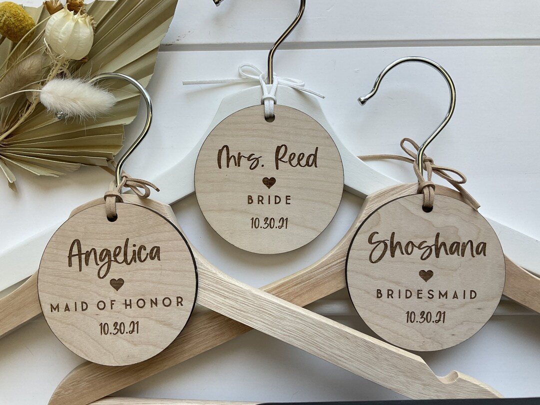 Bridesmaid Hanger Tag, Custom Gift Tag, Maid of Honor Hanger Tag, Bride ...