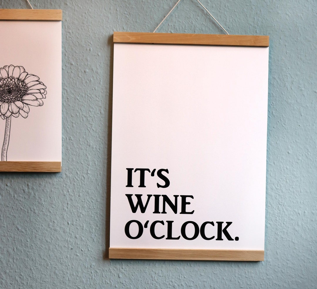 Typo Poster Wine - It's Wine O'clock | Saying Typography Black and ...