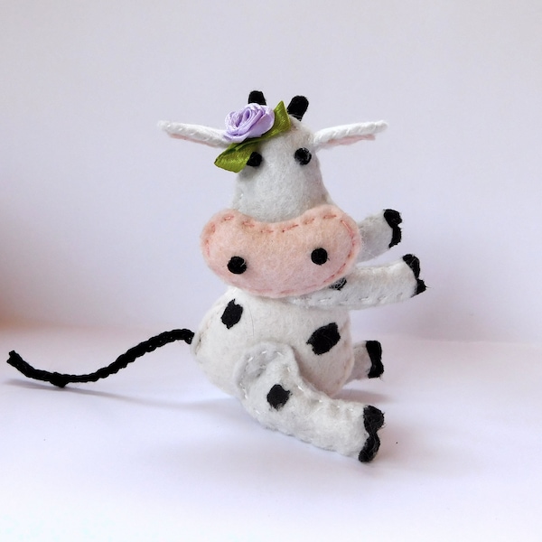 Felt Cow - Etsy