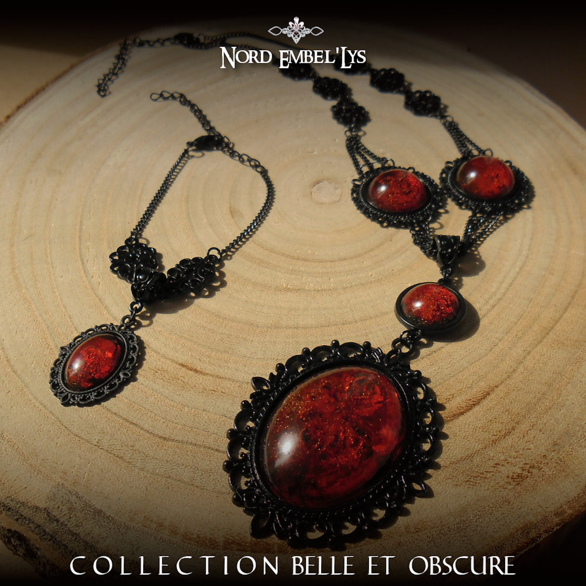 Set in Resin blood & Gold - Etsy
