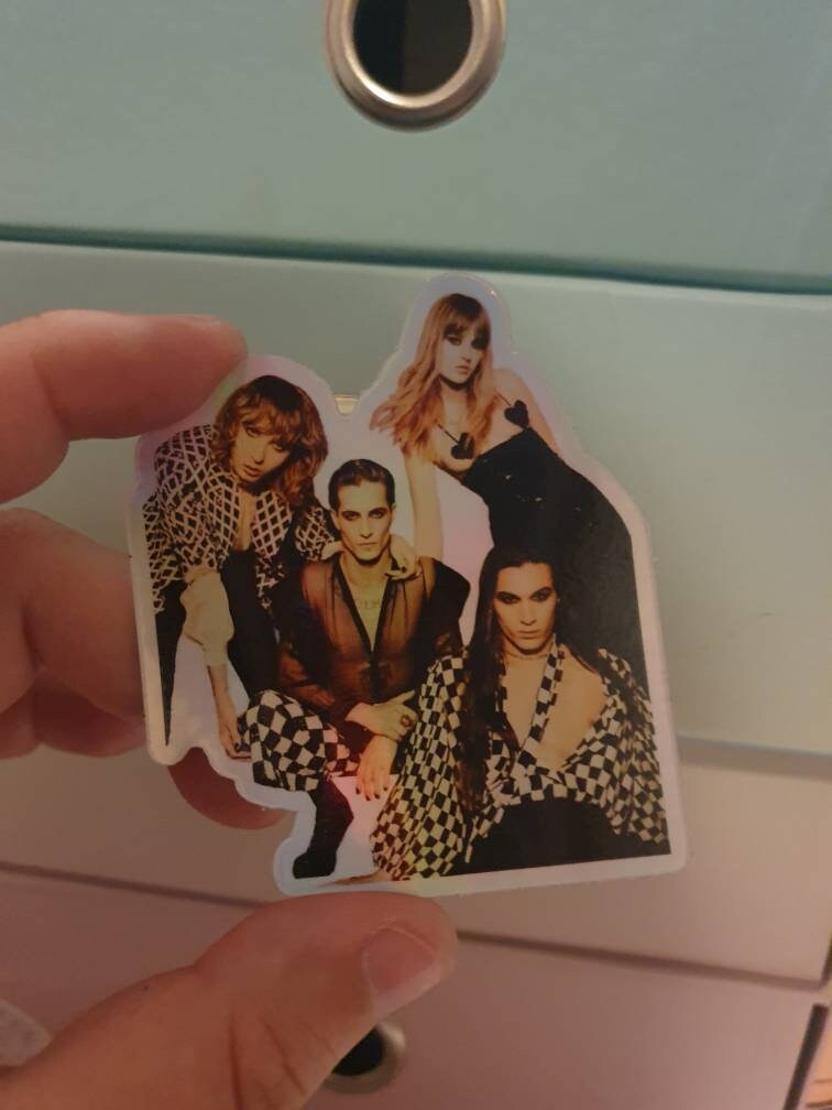 Holgraphic Måneskin Sticker - Etsy