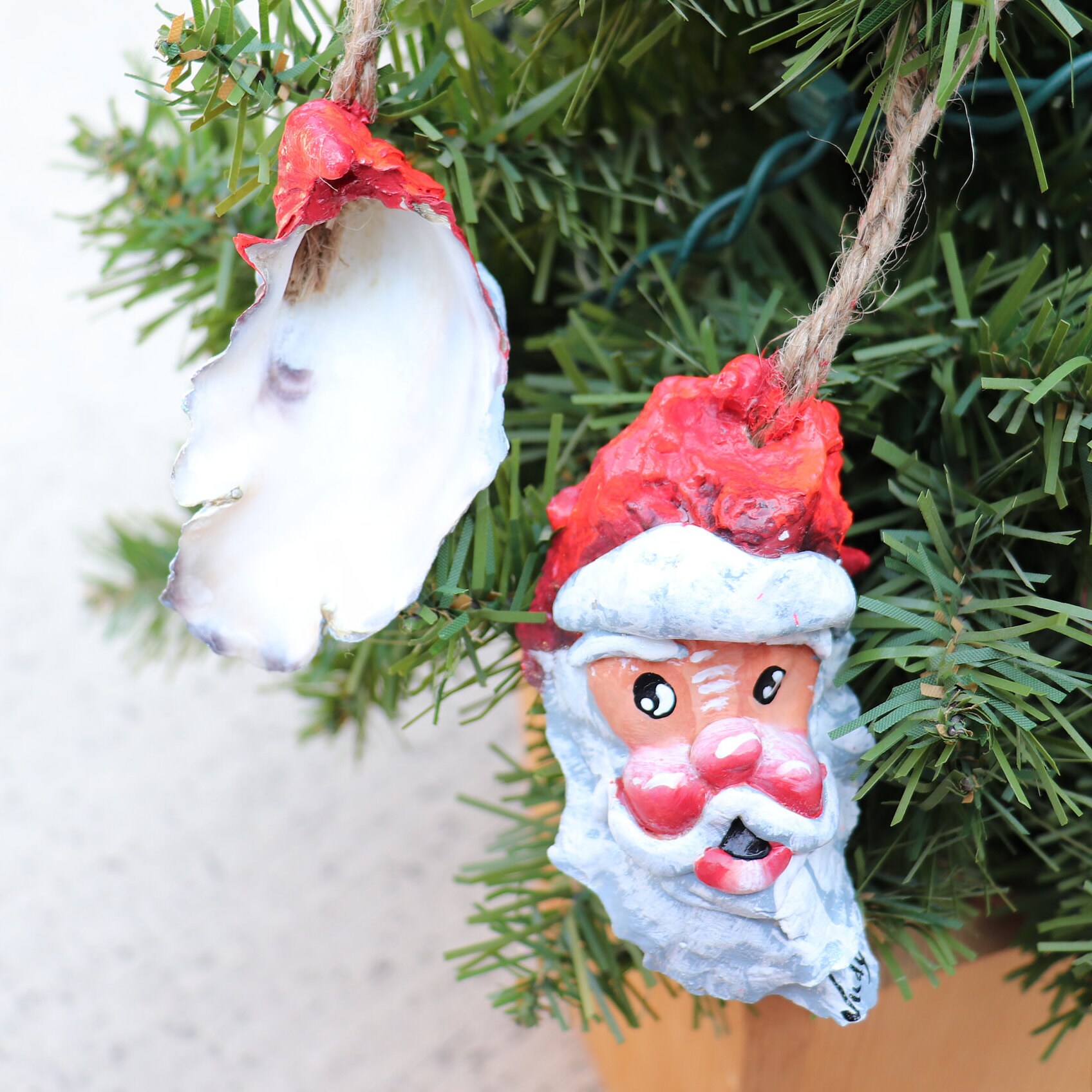 Hand Painted Santa Oyster Shell Christmas Ornament - Etsy