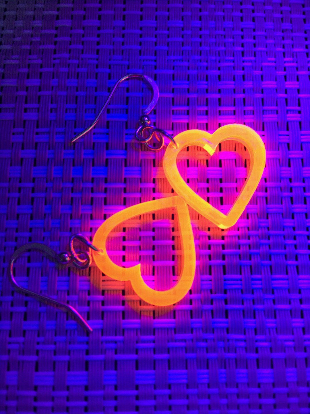 Fluorescent Red Laser Cut Acrylic Heart Earrings - Etsy