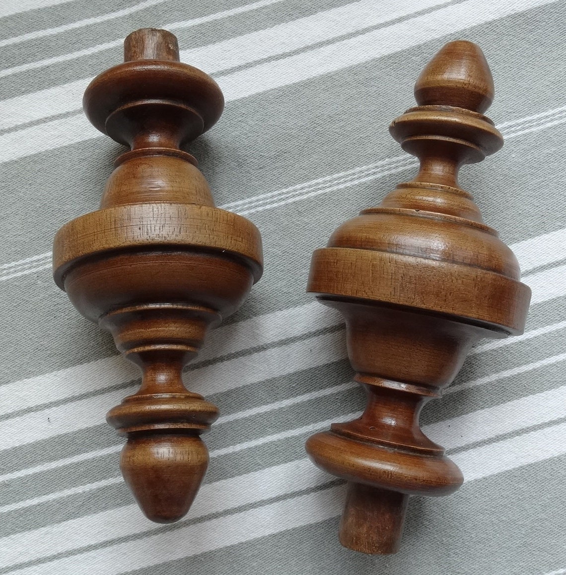 Pair Wooden Finials/antique Turned Wood Finials/pediment Embellishment ...