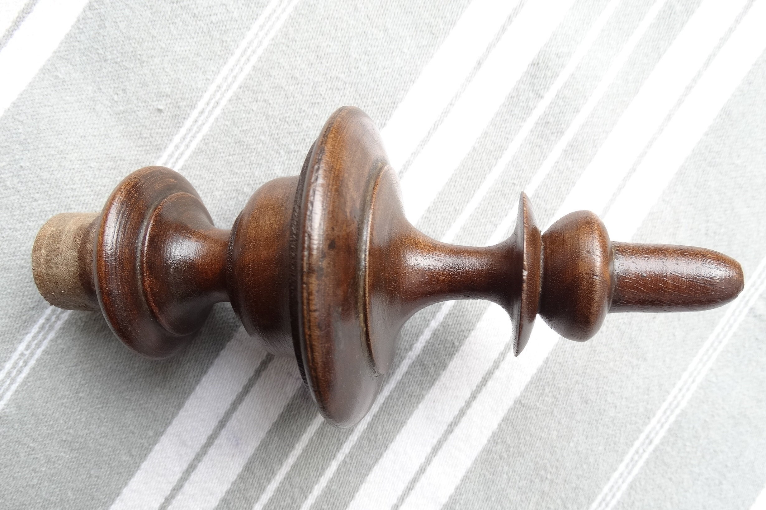 3 Wooden Finials/antique Turned Wood Finials/pediment Embellishments/3 ...