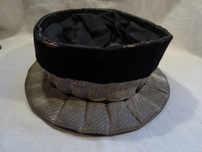 Presiding Judge's hat. French Toque de Juge | Etsy