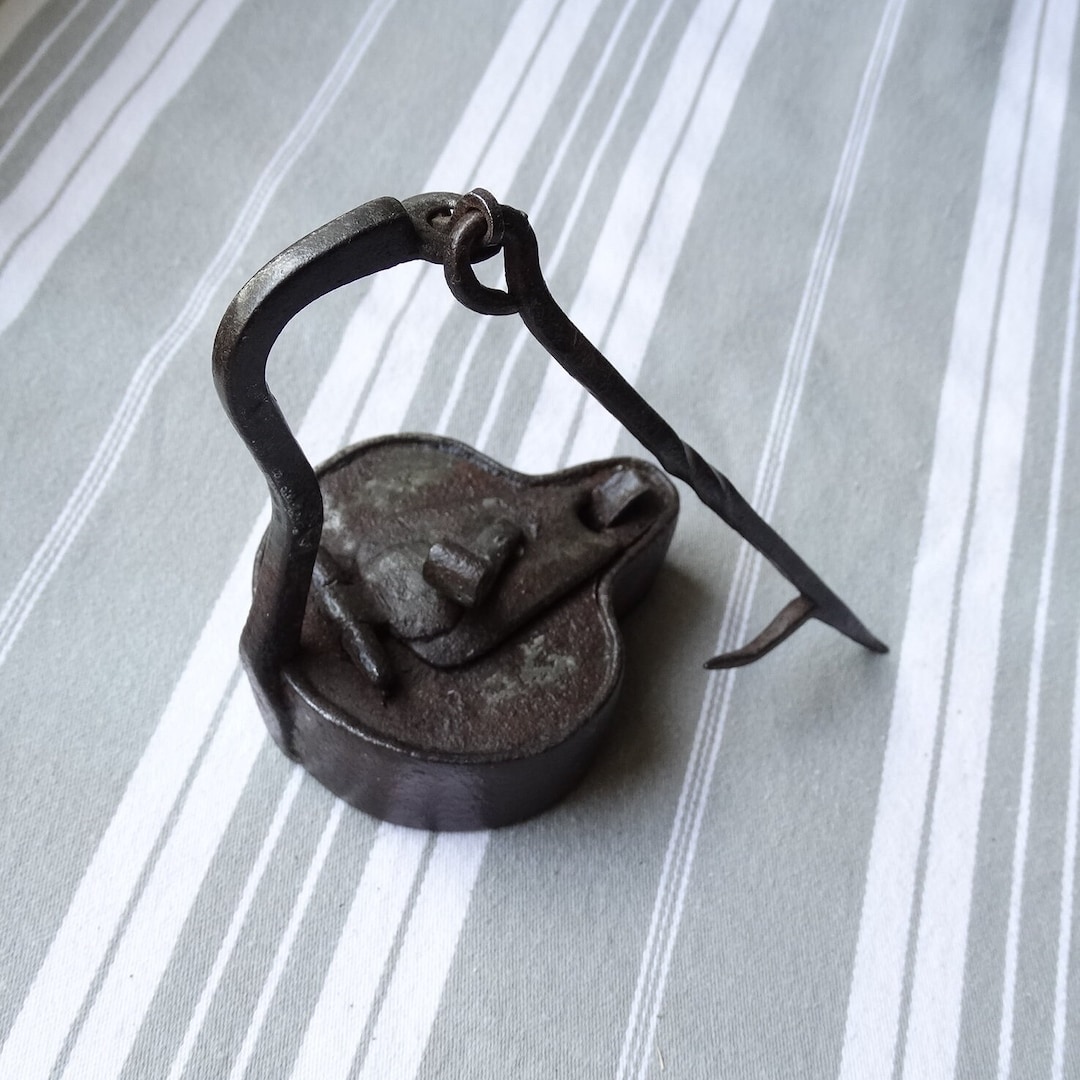 Antique Frog Lamp/c19th Iron Oil Lamp/tunnel Lamp/miner's Lamp/lampe ...