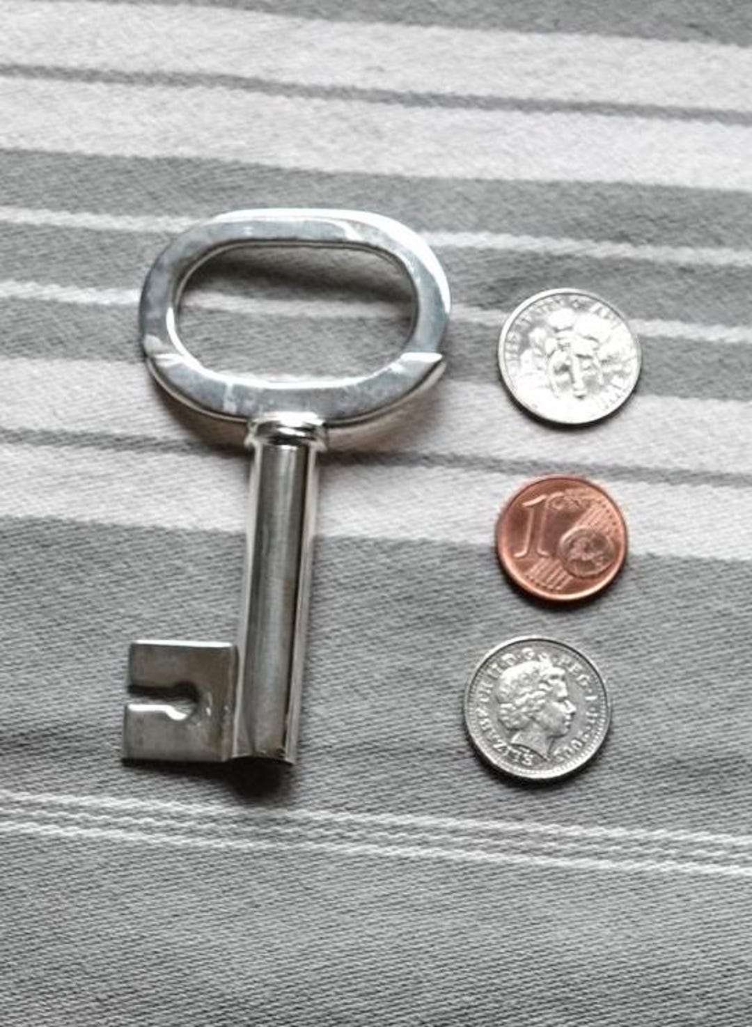 Vintage Silver Key Fob/key Shaped Key Ring/silver Wedding Gift/21st ...