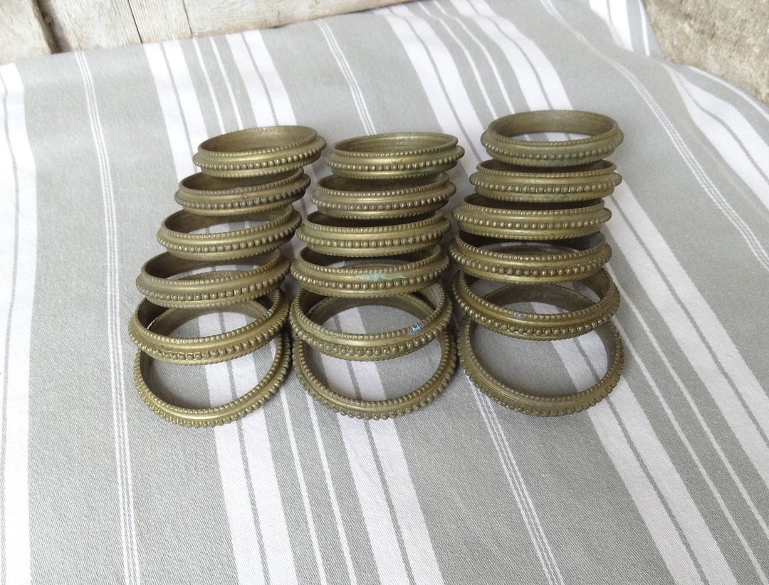 18 Brass Curtain Rings/antique Hobnail Design Drapery Holders/tapestry ...