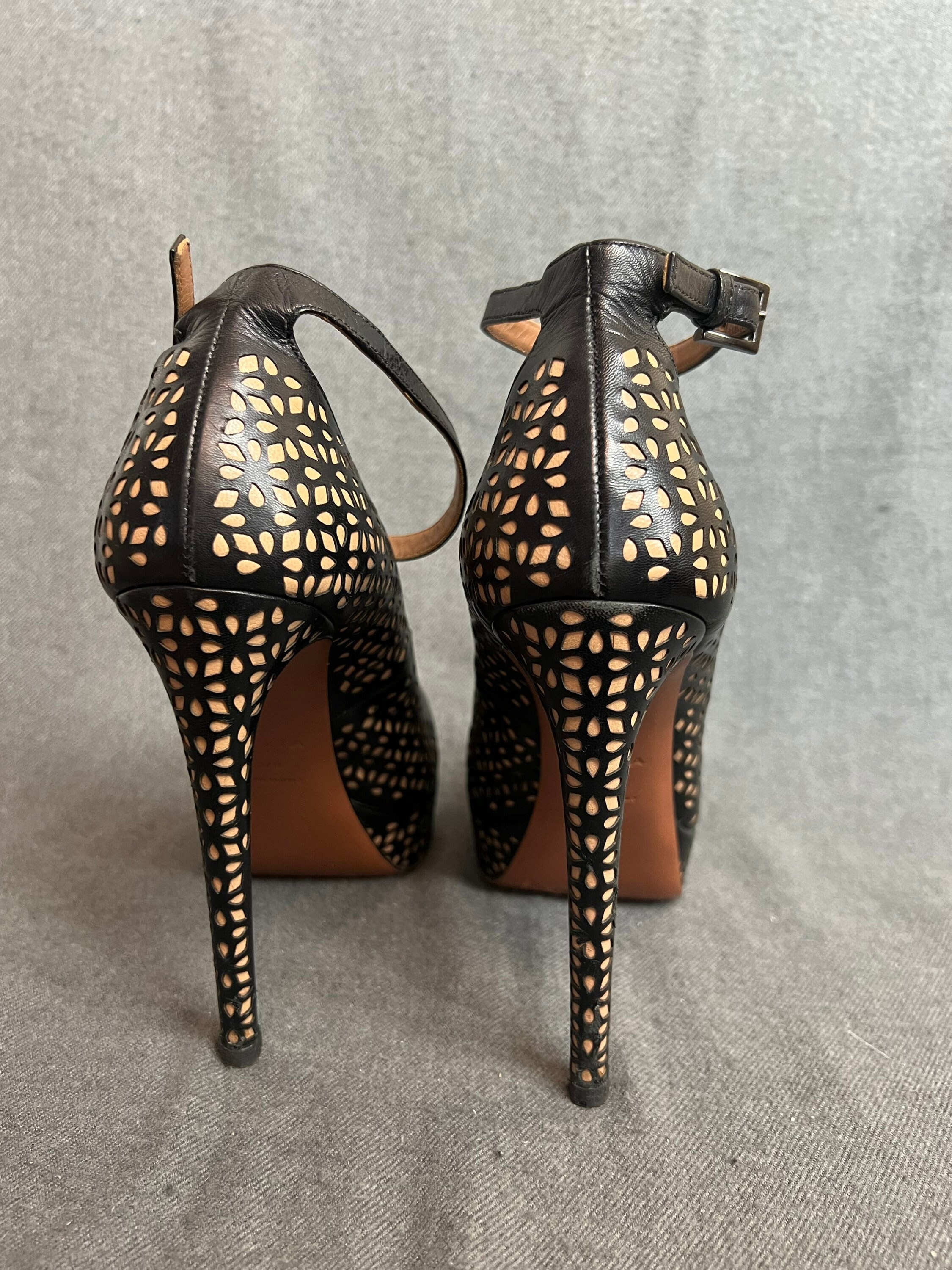 ALAÏA Vintage Shoes Heels , Fashion Retro - Etsy