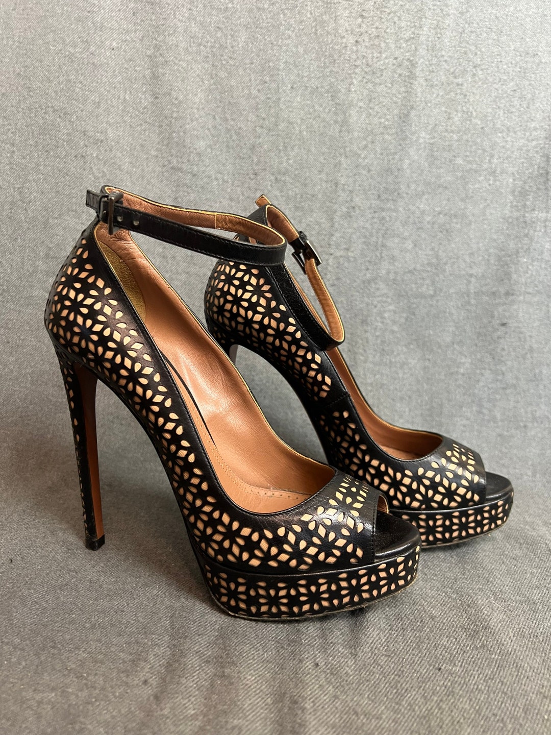 ALAÏA Vintage Shoes Heels , Fashion Retro - Etsy