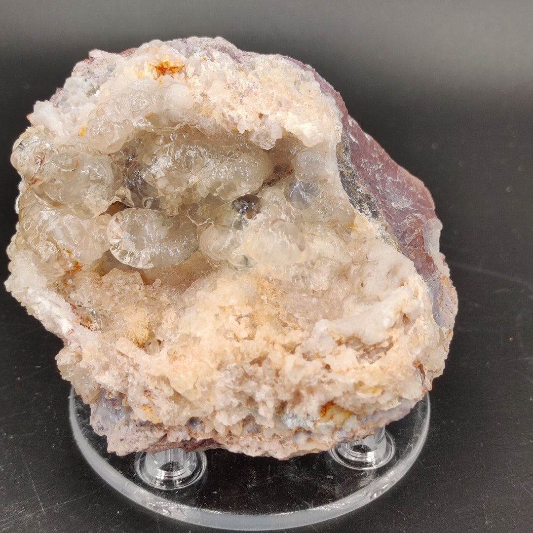 UV Reactive Hyalite Opal Geode, Mexico - Etsy UK