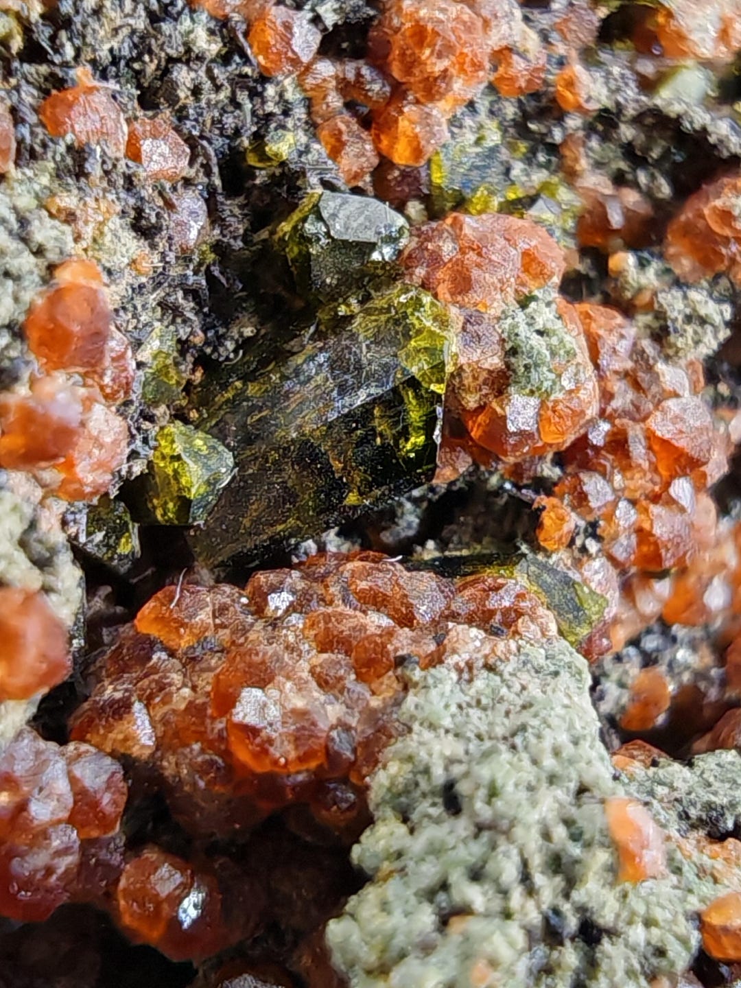 Epidote and Orange Grossular Garnet – Brilliant Association From ...