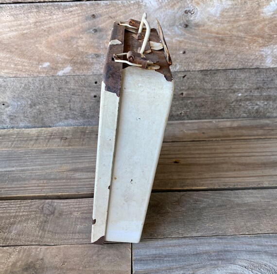 Vintage Carpenter First Aid Kit, Rusty Metal Medical … - Gem