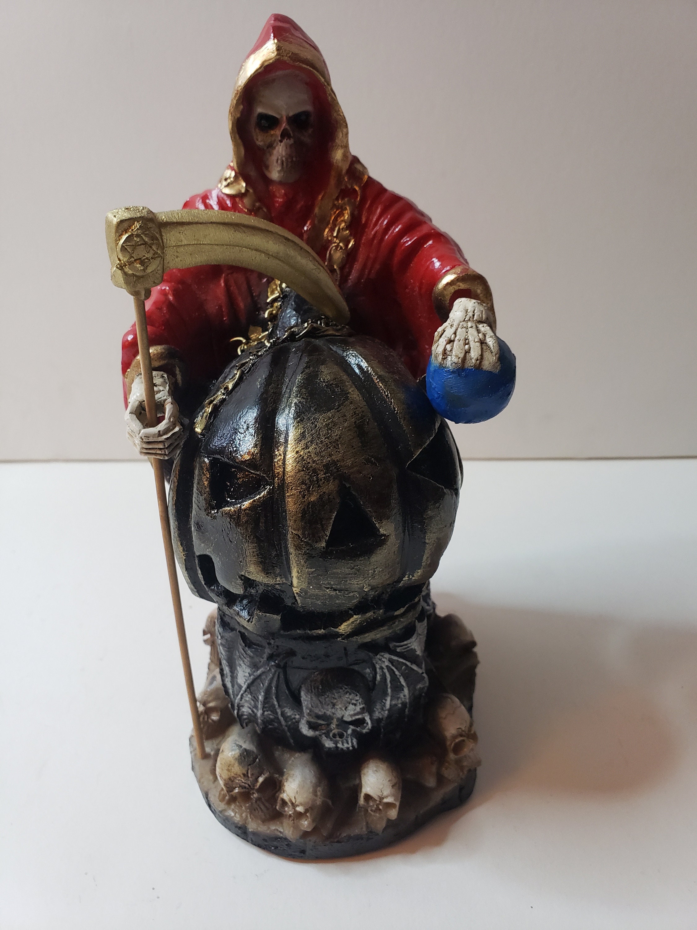 Santa Muerte Color Red 10"x5" Holy Death Statue/ Skulls/pumkin/ Grim ...