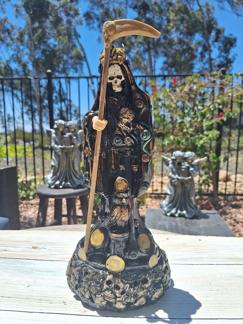 Santa Muerte Bendesida Azteca - 15" Color Black Puma - Holy Death Fix ...