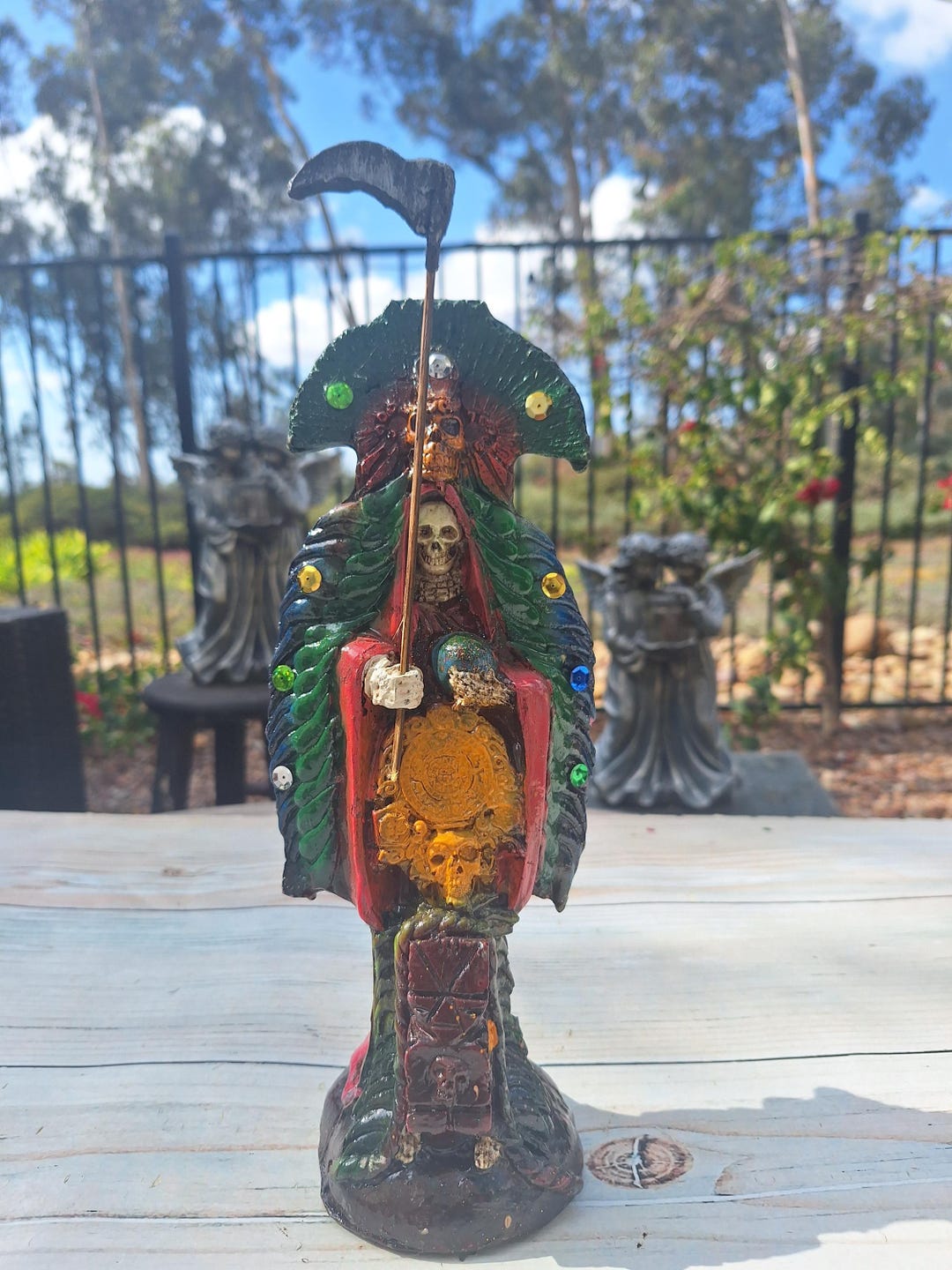 Santa Muerte Bendesida Azteca - Rosada - 13"x6" Color Pink - Rainbow ...