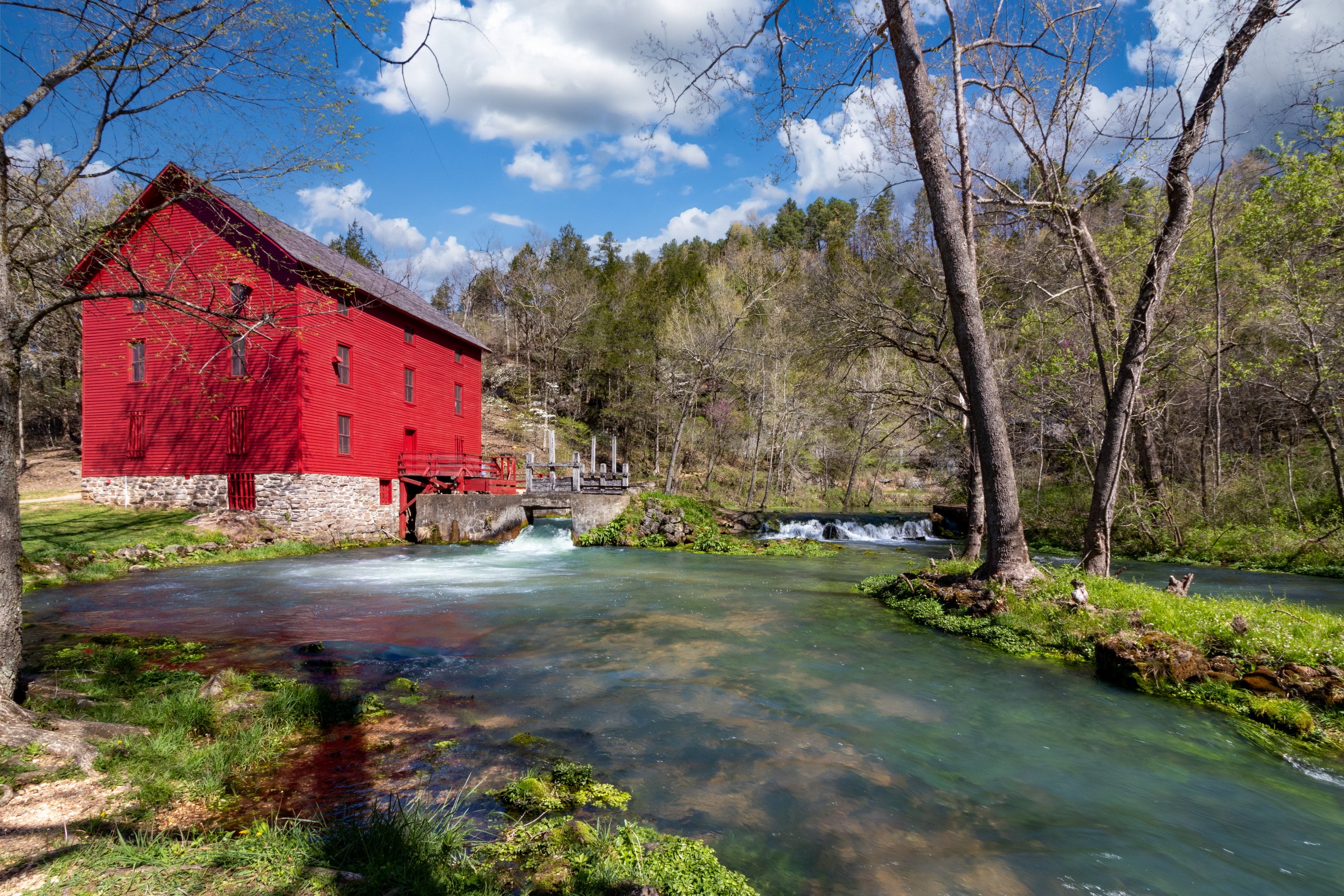 Spring at Alley Spring Alley Spring Mill Located in the Ozark National ...