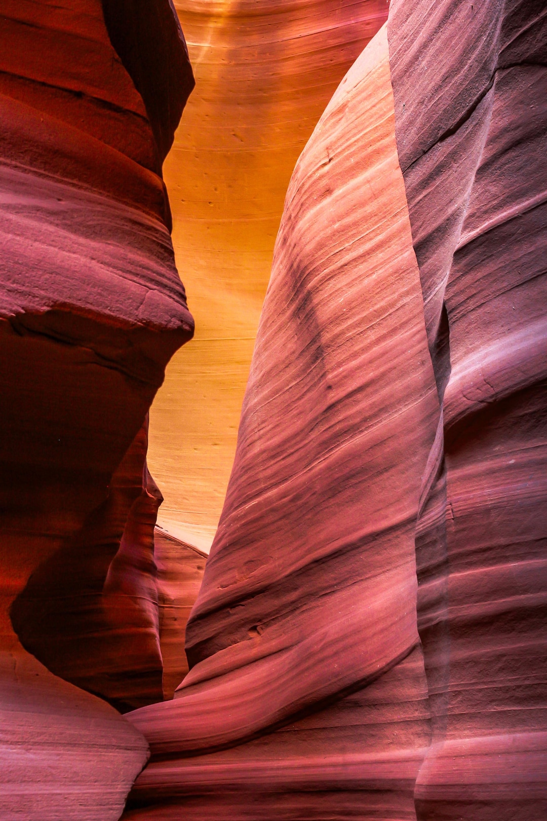 Ephemeral Etchings: Brush Strokes of Light and Shadow Create a ...